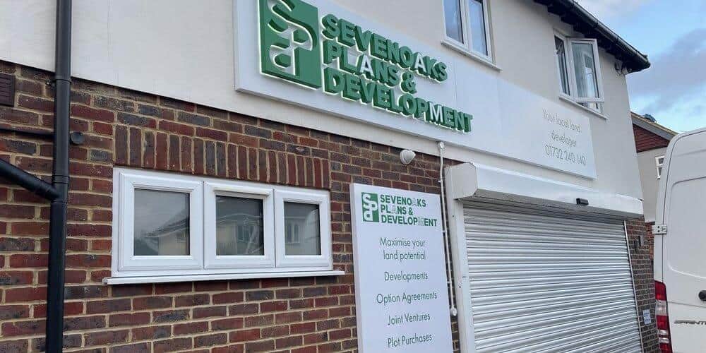 Your complete guide to external signage – Sign Makers UK