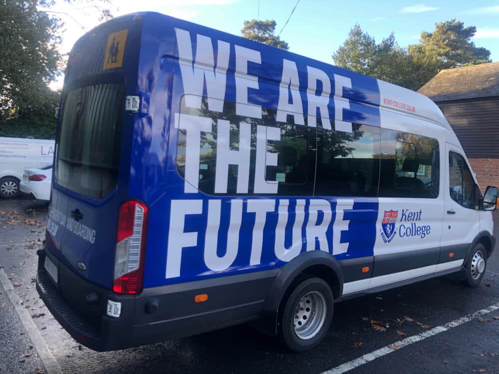 4 benefits of vehicle graphics – Weald Sign Makers