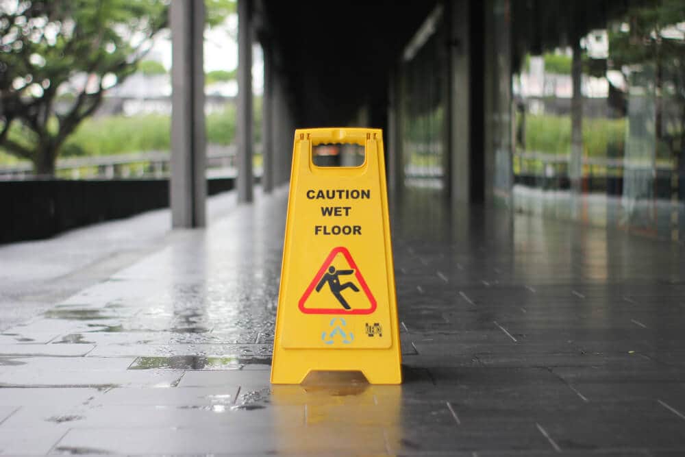 UK safety signs: Their colours and what they mean – Weald Sign Makers