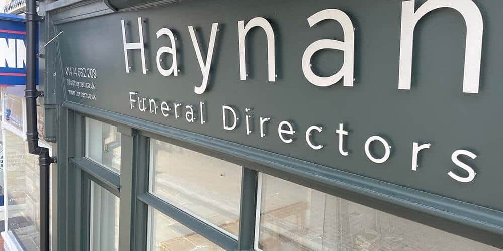 Why every office can benefit from bespoke signage – Weald Sign Makers