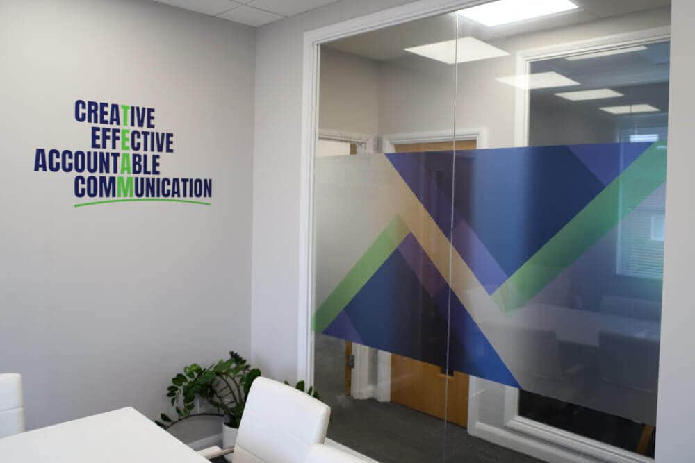 The benefits of internal signage for retail – Sign Makers UK